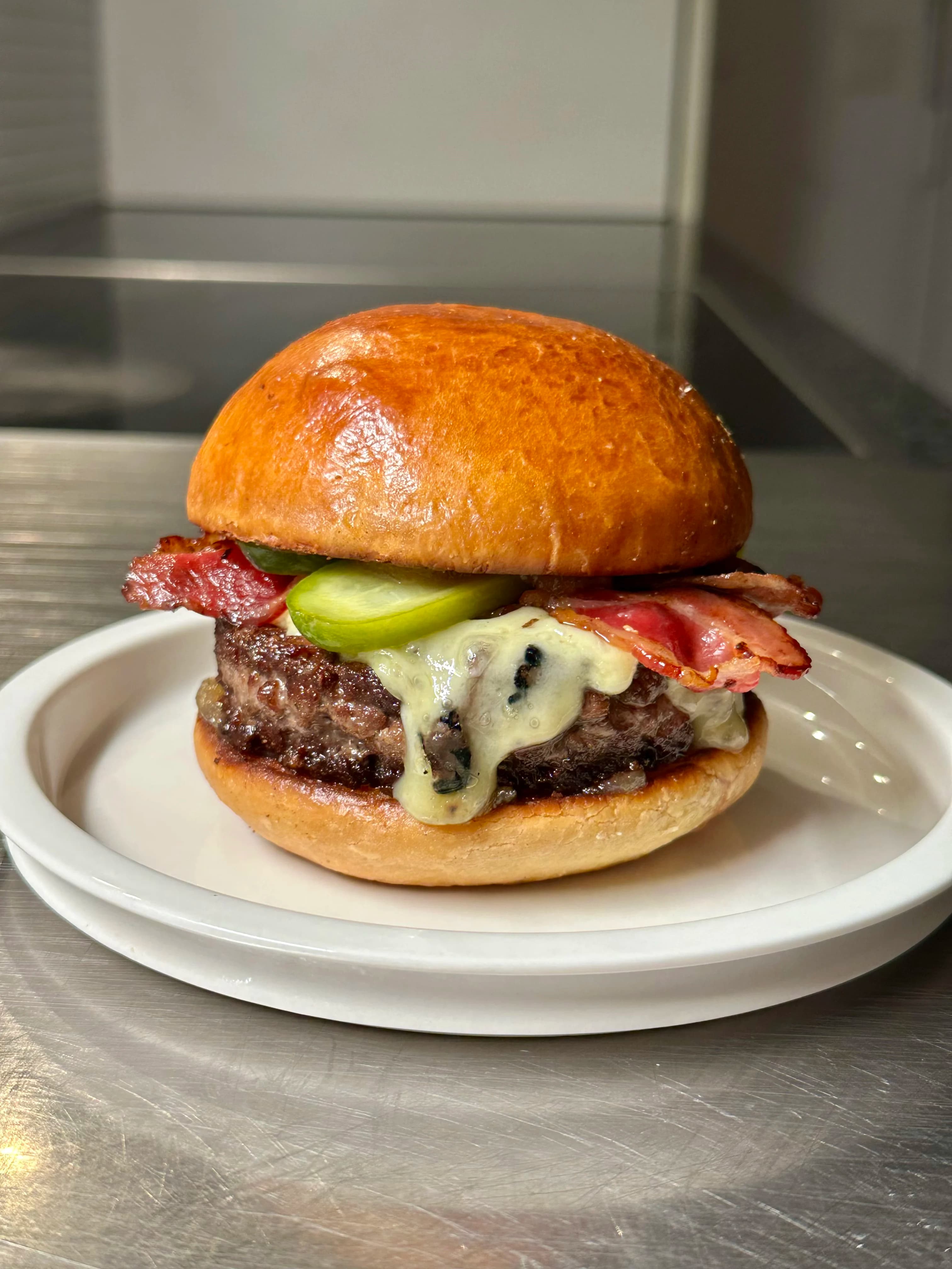 Signature Dry-Aged Cheeseburger | Provecho